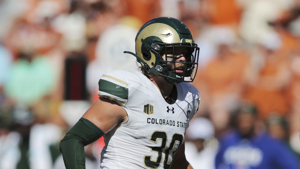 Linebacker Chase Wilson Emerging As Leader Of Mountaineer Defense ...